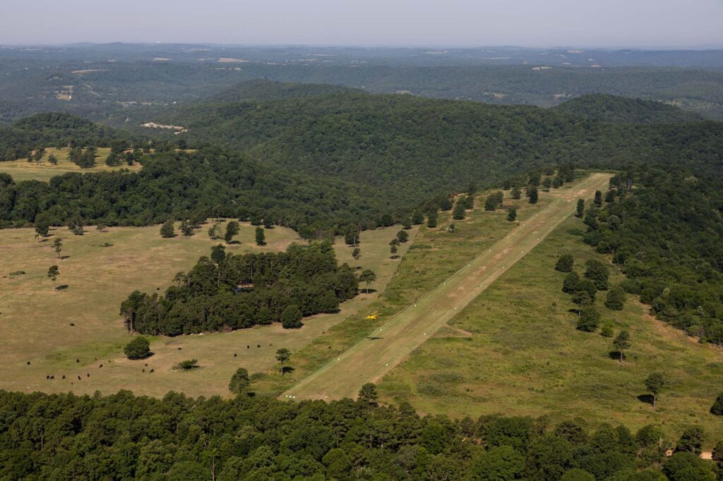 Trigger Gap - FLY OZ -- Your gateway to the Ozarks