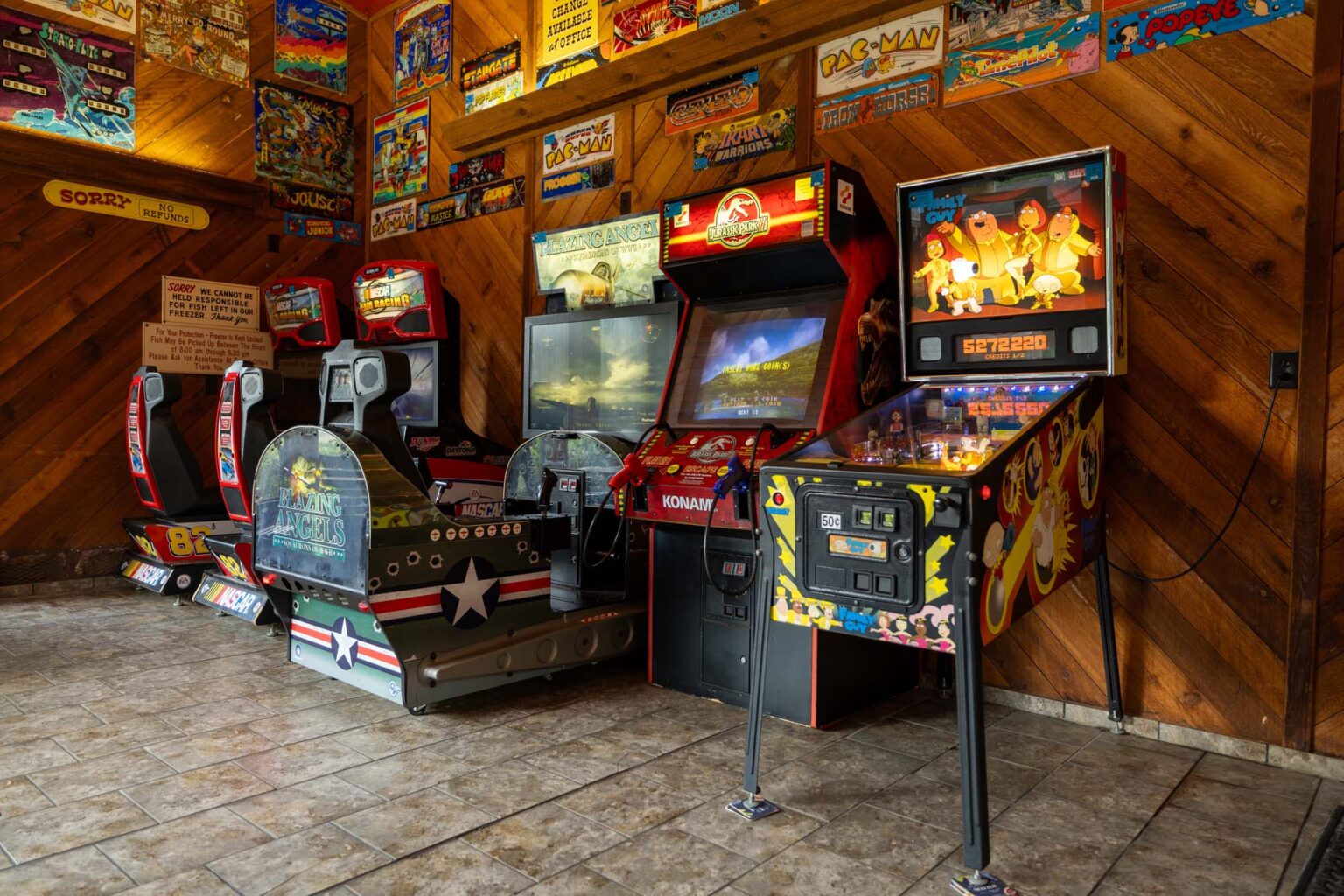 Gastons - FLY OZ -- Your gateway to the Ozarks